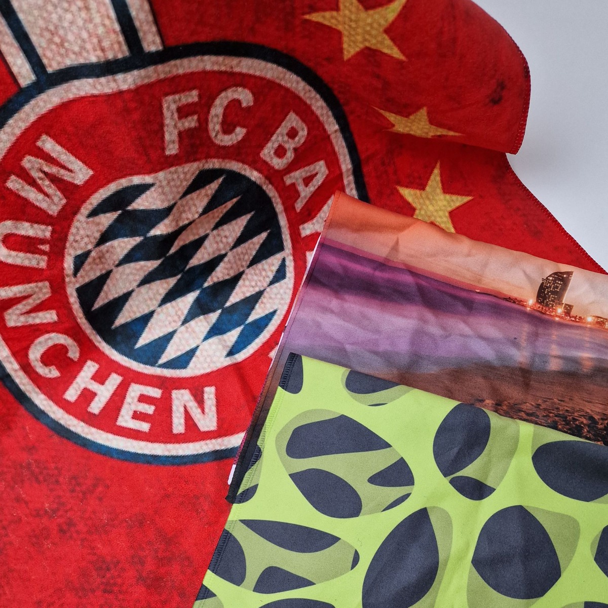 Premium Microfiber Towel